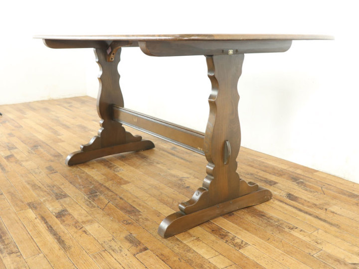 ERCOL(アーコール)社製ダイニングテーブル 70309 アンティーク ERCOL(アーコール)社製ダイニングテーブル 70309 アンティーク